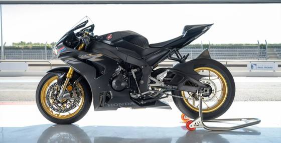 Honda CBR 1000RR-R Fireblade SP 2024 ganha nova cor | Webmotors
