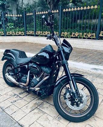 Low Rider ST está à venda no Brasil por R$ 137.900