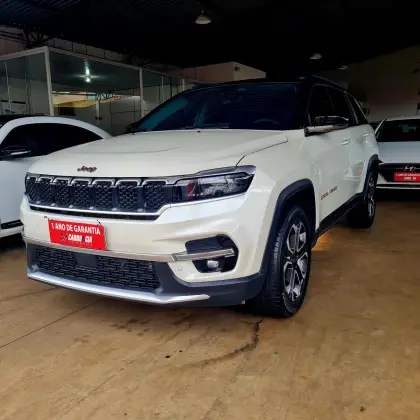 Jeep Commander Longitude: ficha técnica, preço e itens de série | Webmotors