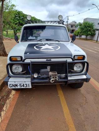 Clássico moderno: Lada Niva Legend fica menos antigo na linha 2024