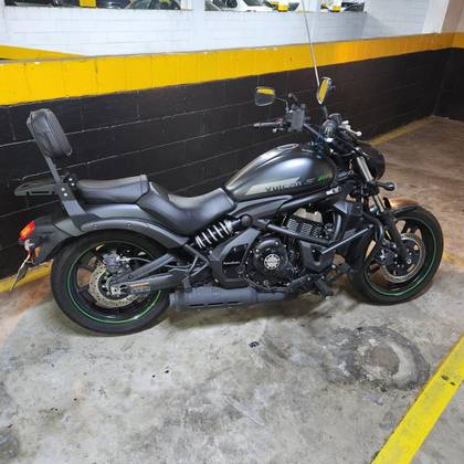 Kawasaki Vulcan S: custom com motor versátil | Webmotors
