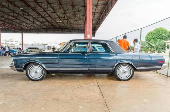 Ford Landau | Webmotors