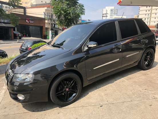 FIAT STILO 1.8 MPI BLACKMOTION 8V FLEX 4P AUTOMATIZADO - WebMotors ...