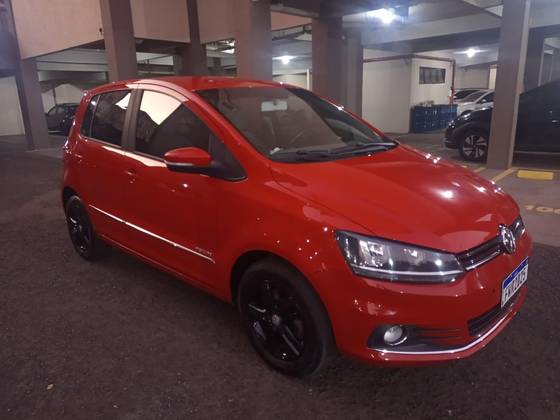 Volkswagen Fox do ano 2016 1.6 Msi Highline 16v Flex 4p Manual: Carros ...