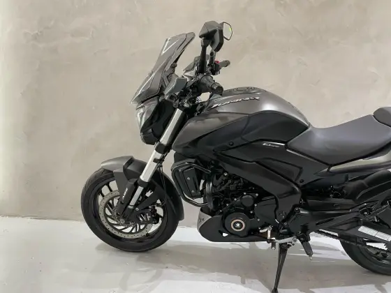 Bajaj Dominar-400 Dominar-400 a partir de 2020: Motos usadas, seminovas ...