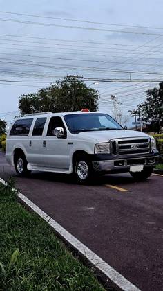 Ford F-250 3.9 Tropivan Turbo Intercooler Diesel 4p Manual: Carros ...