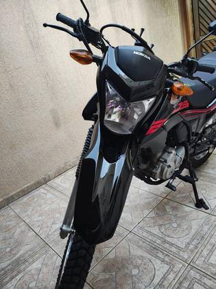 Quarta moto mais vendida do país muda radicalmente: conheça a nova ...