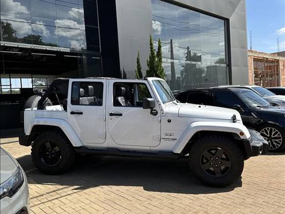 Jeep Wrangler: Carros usados, seminovos e novos