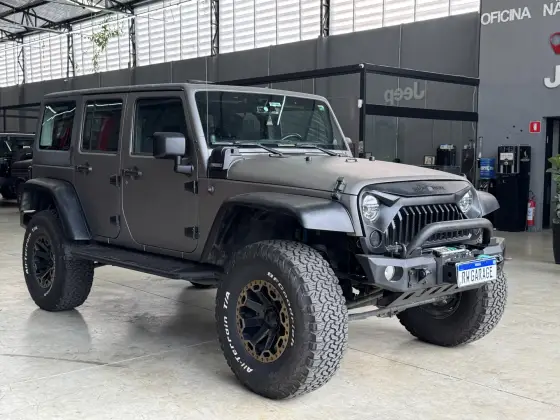 Jeep Wrangler: Carros usados, seminovos e novos