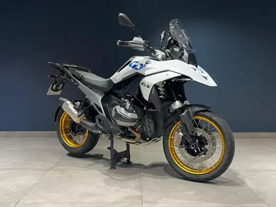 Bmw R-1300-gs-plus do ano 2024: Motos usadas e seminovas em joinville/SC