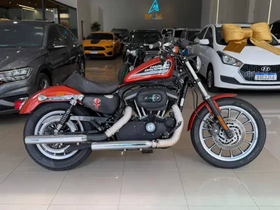 Harley-davidson Sportster-xl-883-r do ano 2011: Motos usadas e seminovas em cianorte/PR