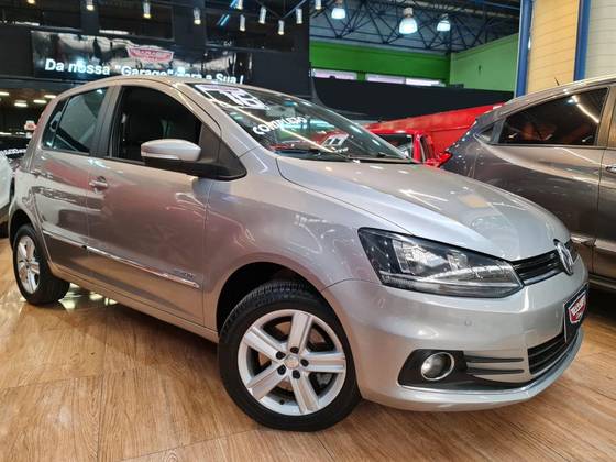 Volkswagen Fox do ano 2016 1.6 Msi Highline 16v Flex 4p Manual: Carros ...
