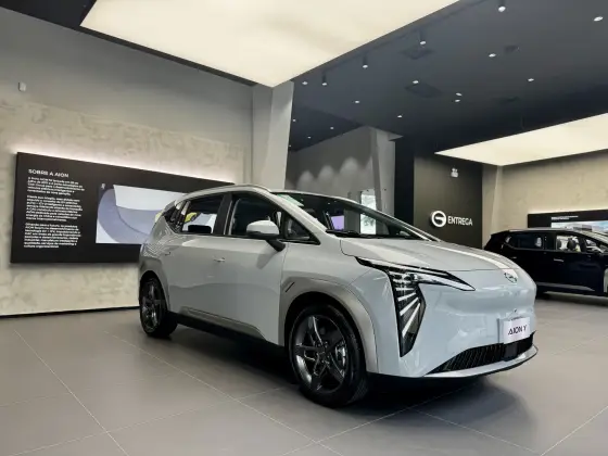 Gac Aion-y: Carros usados, seminovos e novos em Paraná
