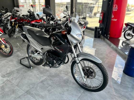 Comprar Moto Motociclo Usada, Seminova ou Nova 0km | Ofertas em todo o ...